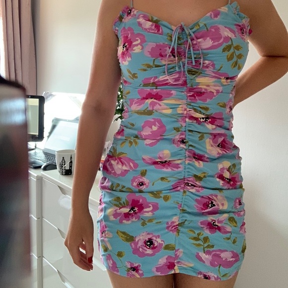 Zara | Dresses | Nwt Zara Ruched Blue Pink Floral Ruched Mini Dress M ...